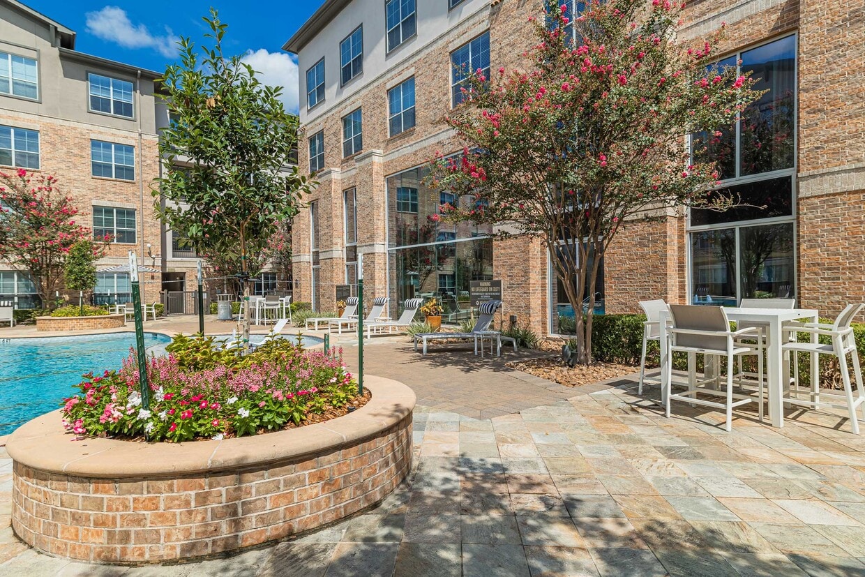 Auxo at Memorial - Apartments in Houston, TX | Apartments.com