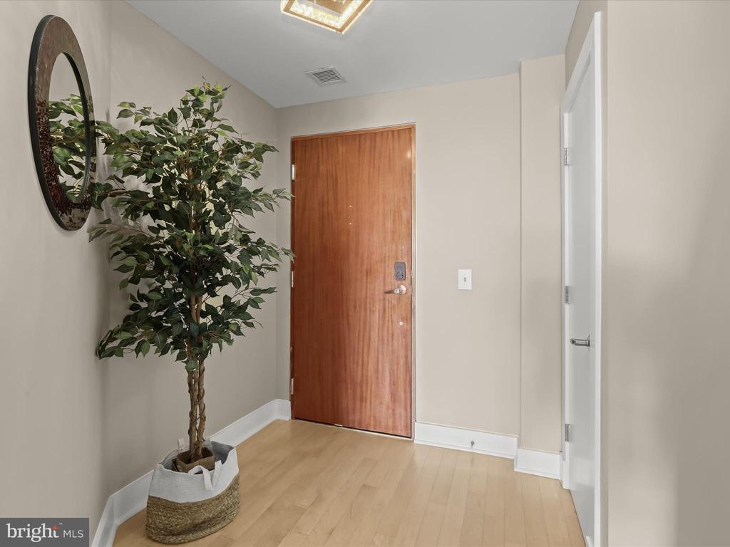 1400 Lancaster St Unit 311, Baltimore, MD 21231 - Room for Rent in ...