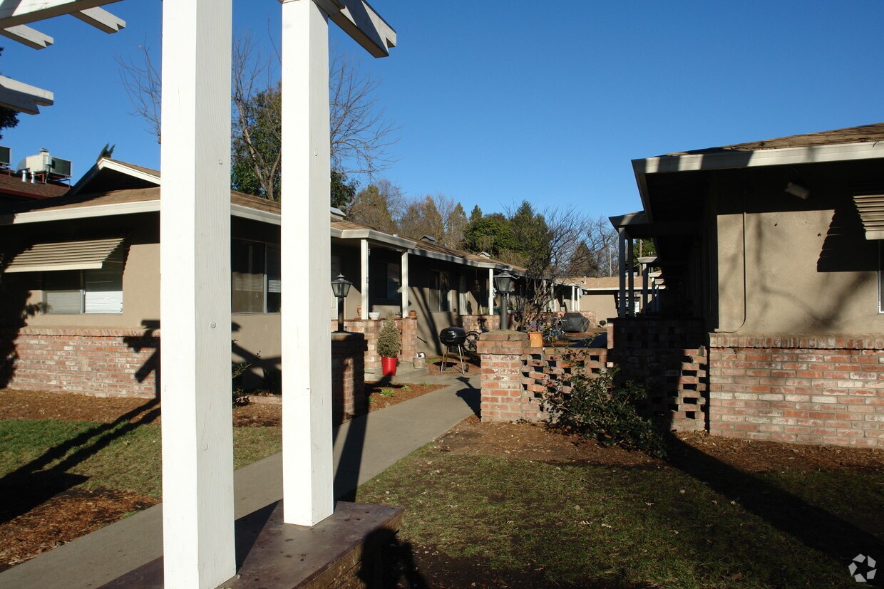 1544 Laburnum Ave, Chico, CA 95926 - 1544 Laburnum Ave Chico, CA 95926 ...