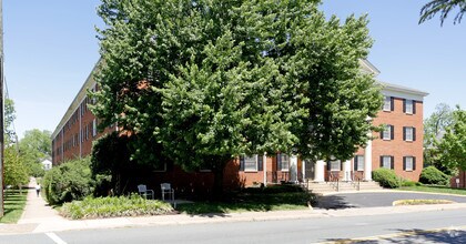Tarleton Square Rentals - Charlottesville, VA | Apartments.com