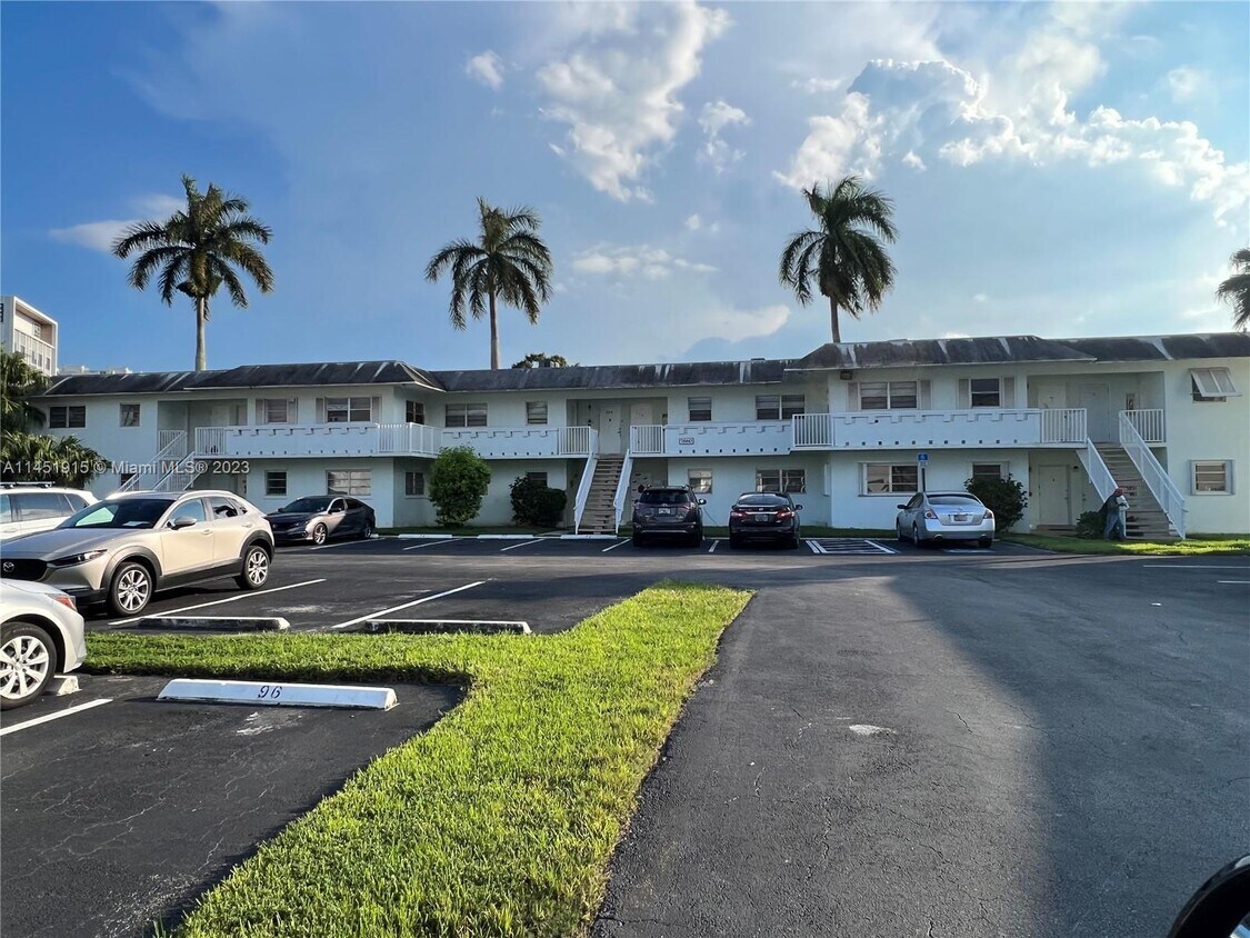 7660 SW 82nd St Unit H210, Miami, FL 33143 - Room for Rent in Miami, FL ...