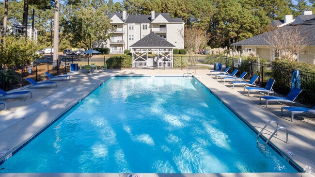 Bluff Ridge Apartment Homes - 215 Valencia Dr Jacksonville, NC ...