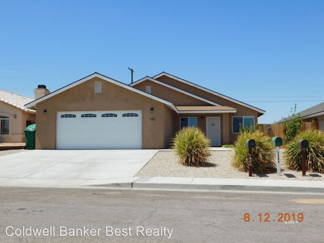 1305 Sims St, Ridgecrest, CA 93555 - House Rental in Ridgecrest, CA ...