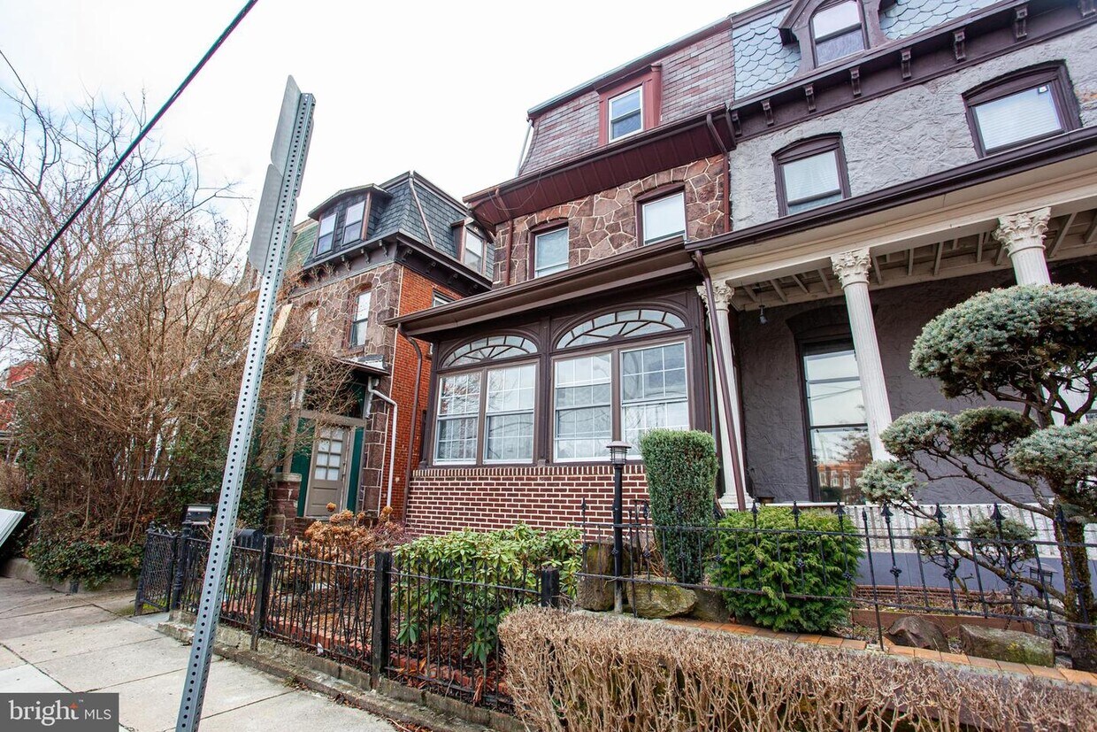 1422 Castle Ave, Philadelphia, PA 19145 - Townhome Rentals in ...