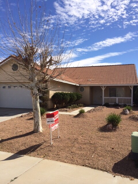 15579 Amber Pointe Dr, Victorville, CA 92394 - House Rental in ...