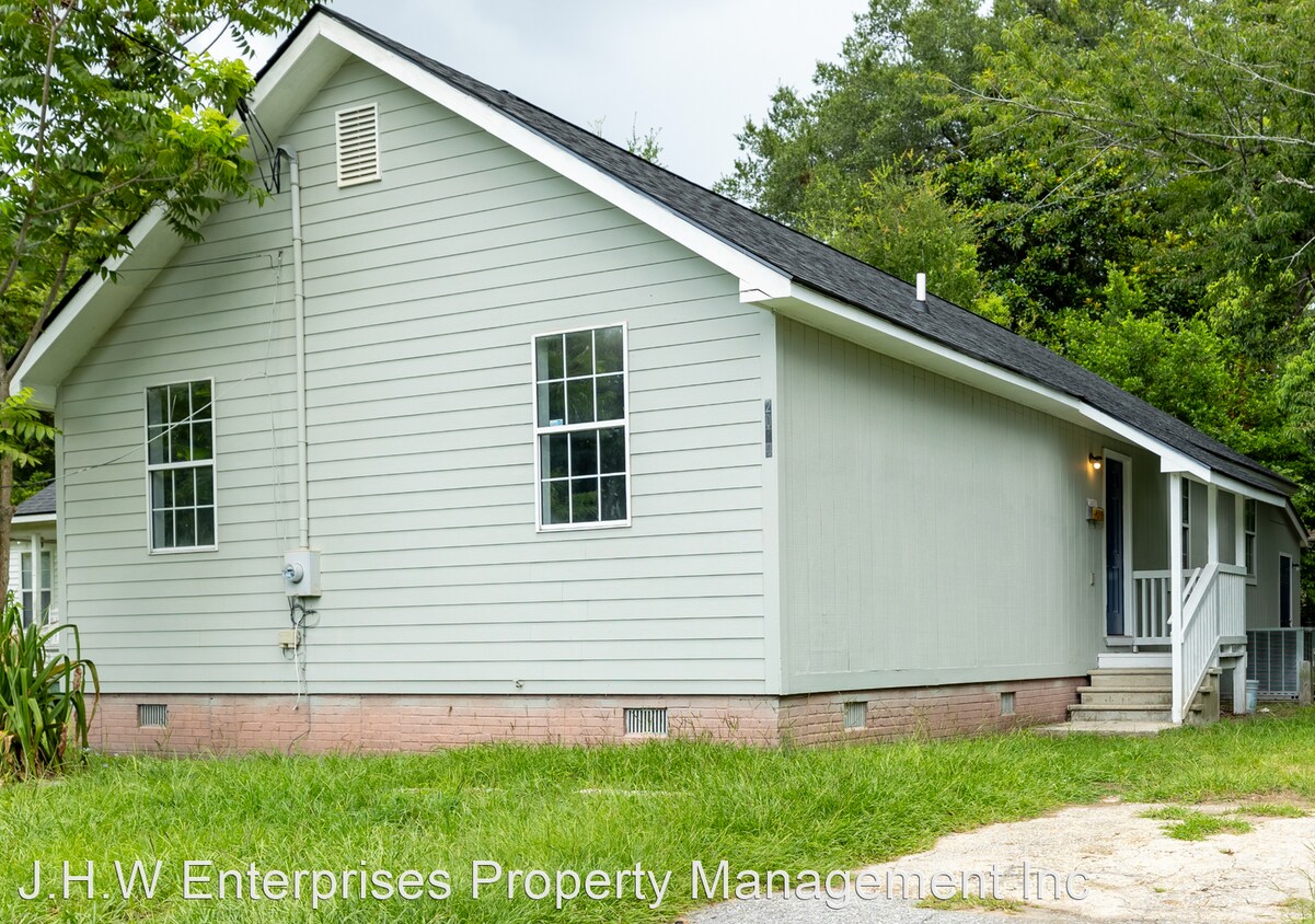 2004 Leland St, North Charleston, SC 29405 - House Rental in North ...