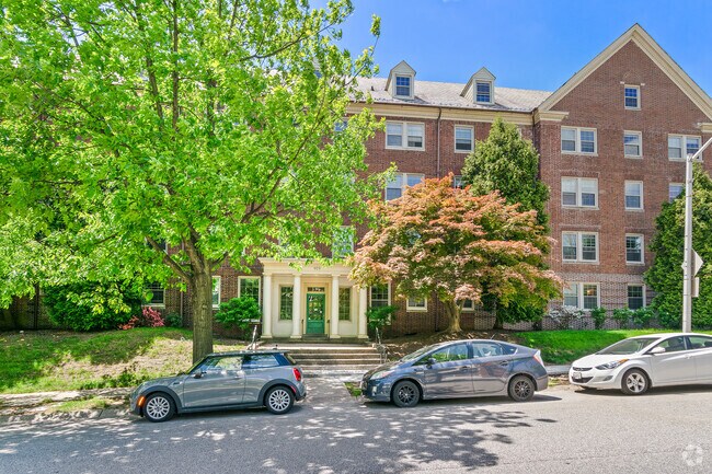 Hampden Apartments for Rent with High Ceilings - Baltimore, MD - 3 ...