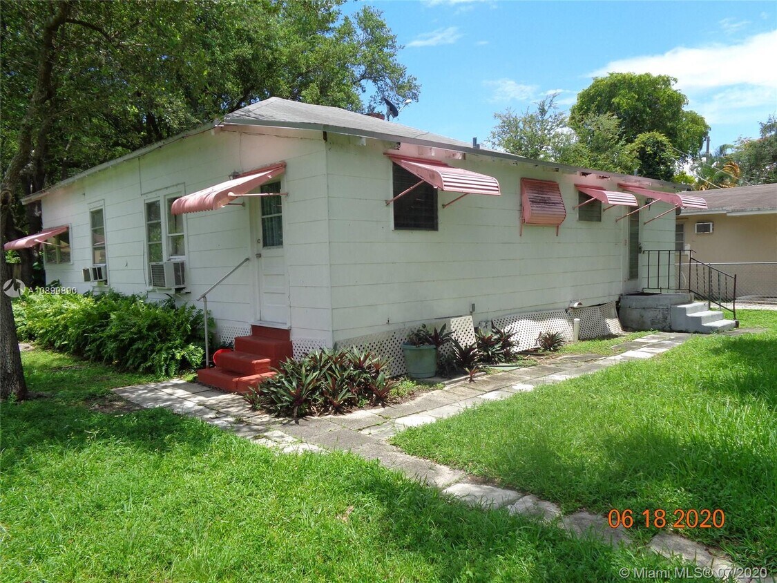 18422 NE 24th Ct Unit a, North Miami Beach, FL 33160 - Room for Rent in ...