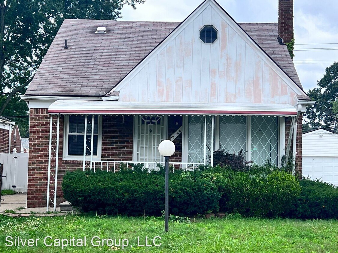 19989 Strathmoor St, Detroit, MI 48235 - House Rental in Detroit, MI ...