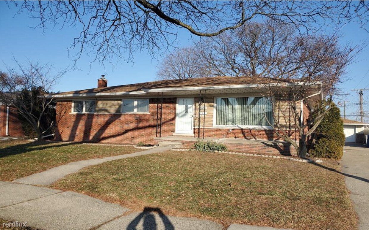 31160 Gilbert Dr, Warren, MI 48093 - House Rental in Warren, MI ...