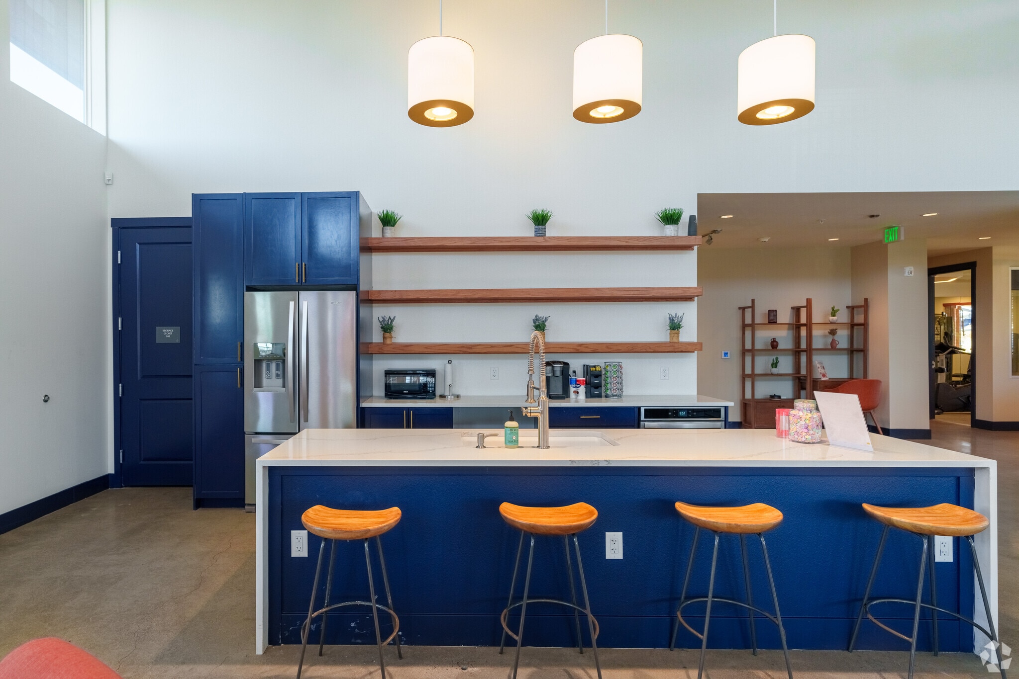 Range View Apartments - 14475 Montview Blvd Aurora, CO 80011 ...