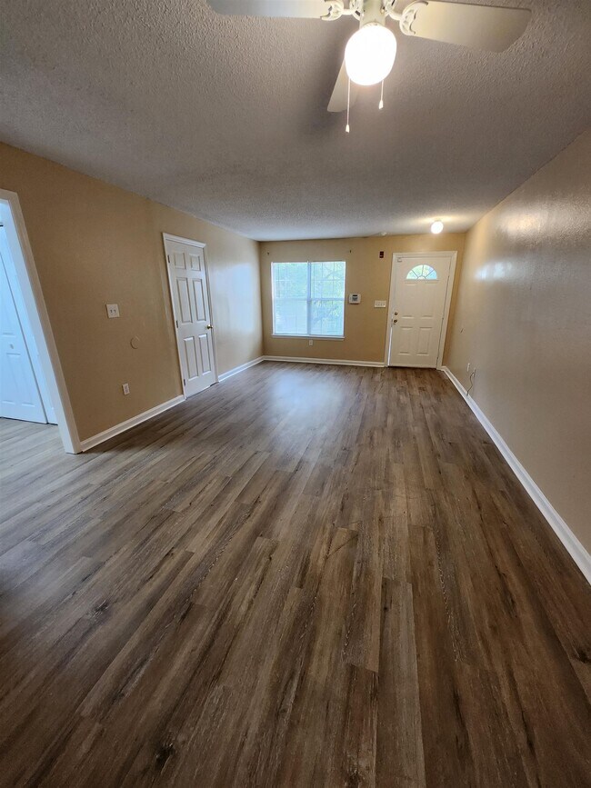 1100 Greentree Ct Unit A, Tallahassee, FL 32304 - Condo for Rent in ...