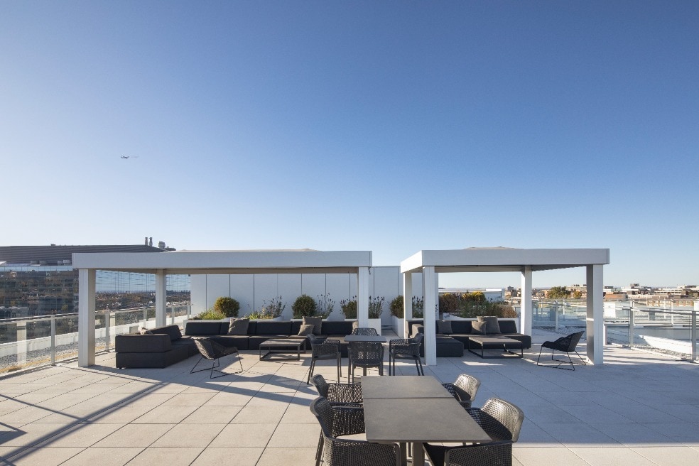 MILHAUS Condo Apartments - 1250 Av Thérèse-Lavoie-Roux Montréal, QC ...