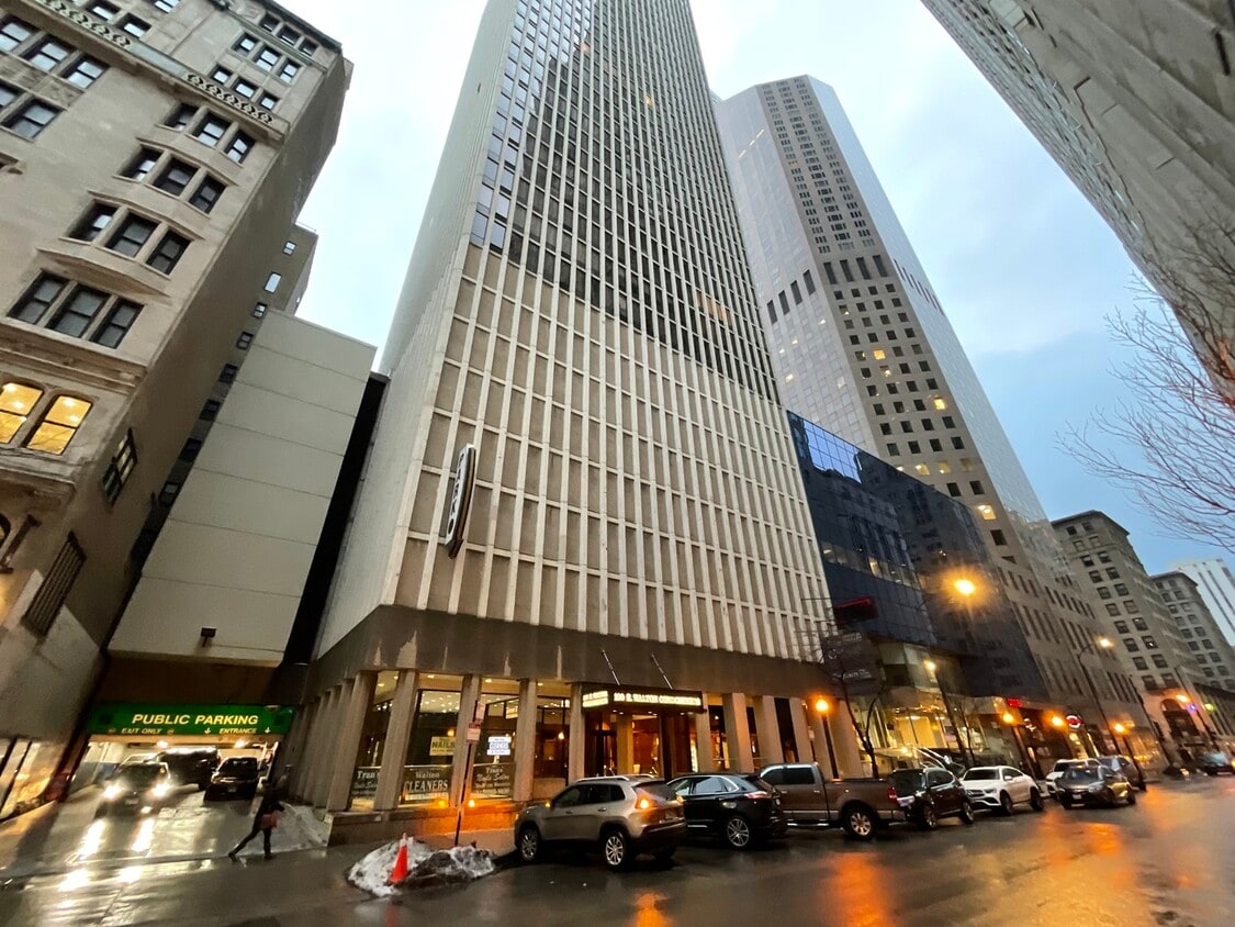 100 E Walton St Unit 23E, Chicago, IL 60611 - Condo for Rent in Chicago ...