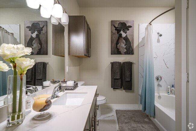 Smart Living Heights Apartments - 3530 W 12th St Houston, TX ...