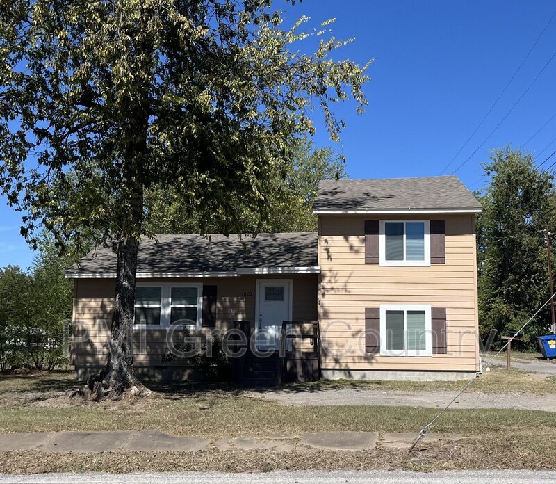 1005 NE 1st St, Pryor, OK 74361 - House Rental in Pryor, OK ...