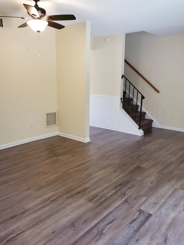 2080 Kings Gate Cir, Snellville, GA 30078 - Townhome Rentals in ...