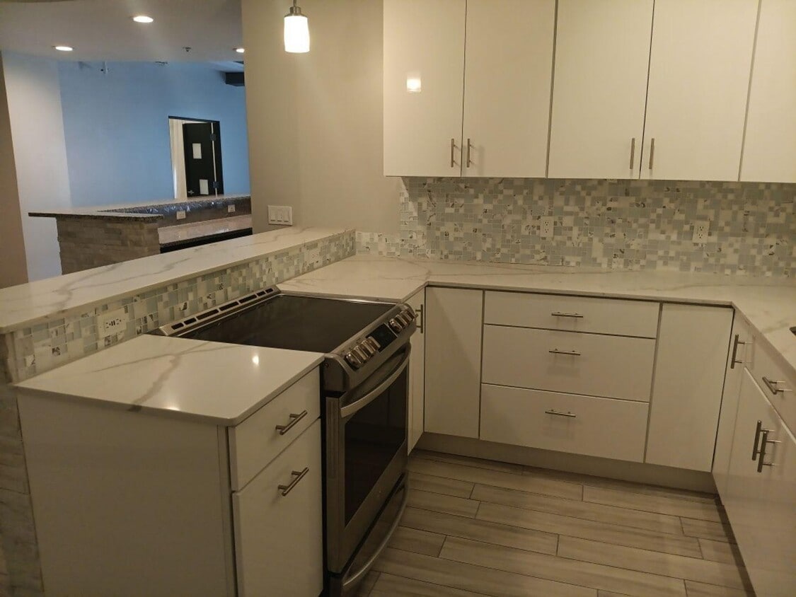 219 Central Ave Nw Unit 301, Albuquerque, NM 87102 - Room for Rent in ...