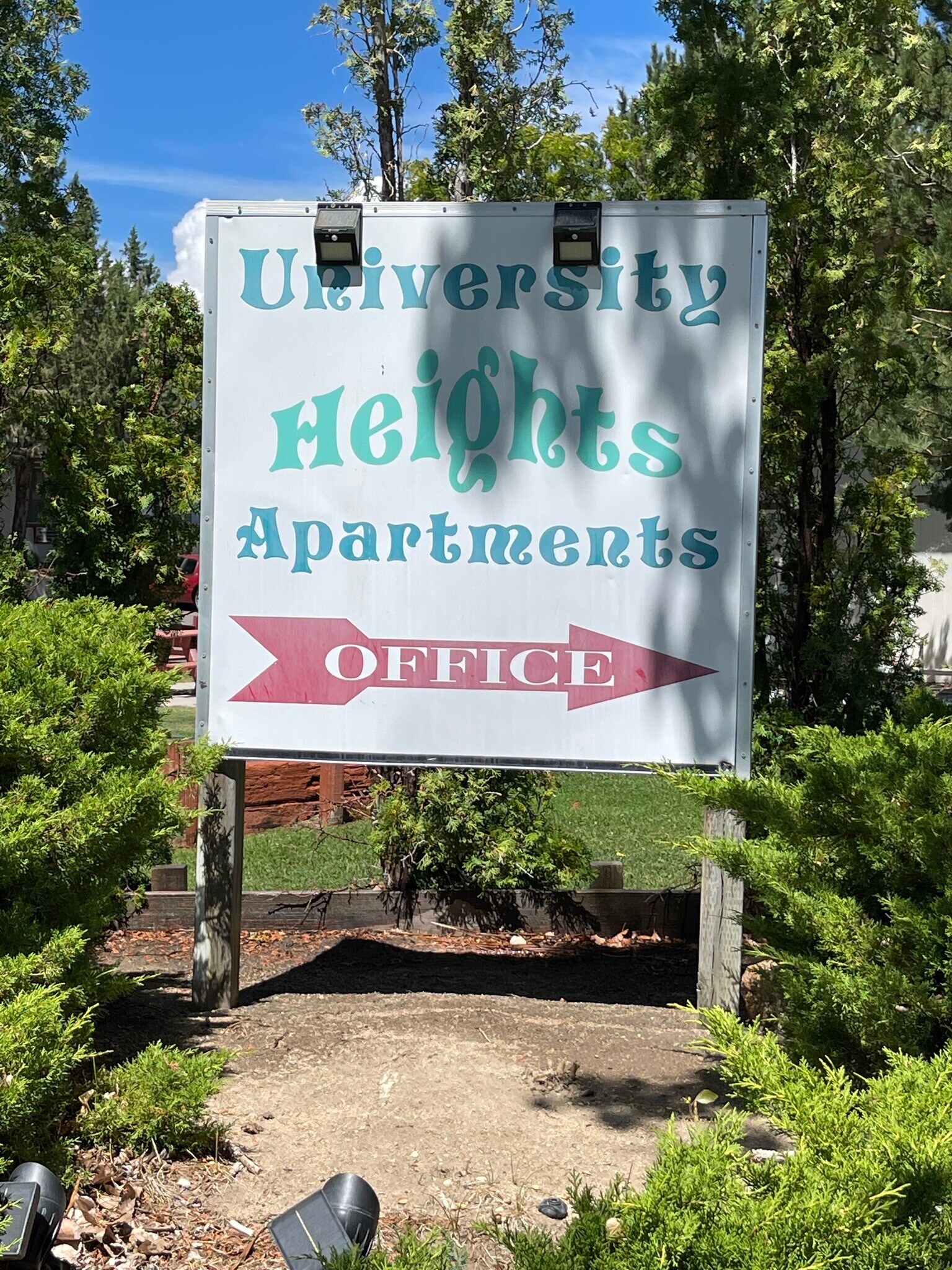 2028 W College Pkwy, Carson City, NV 89703 - House Rental in Carson ...