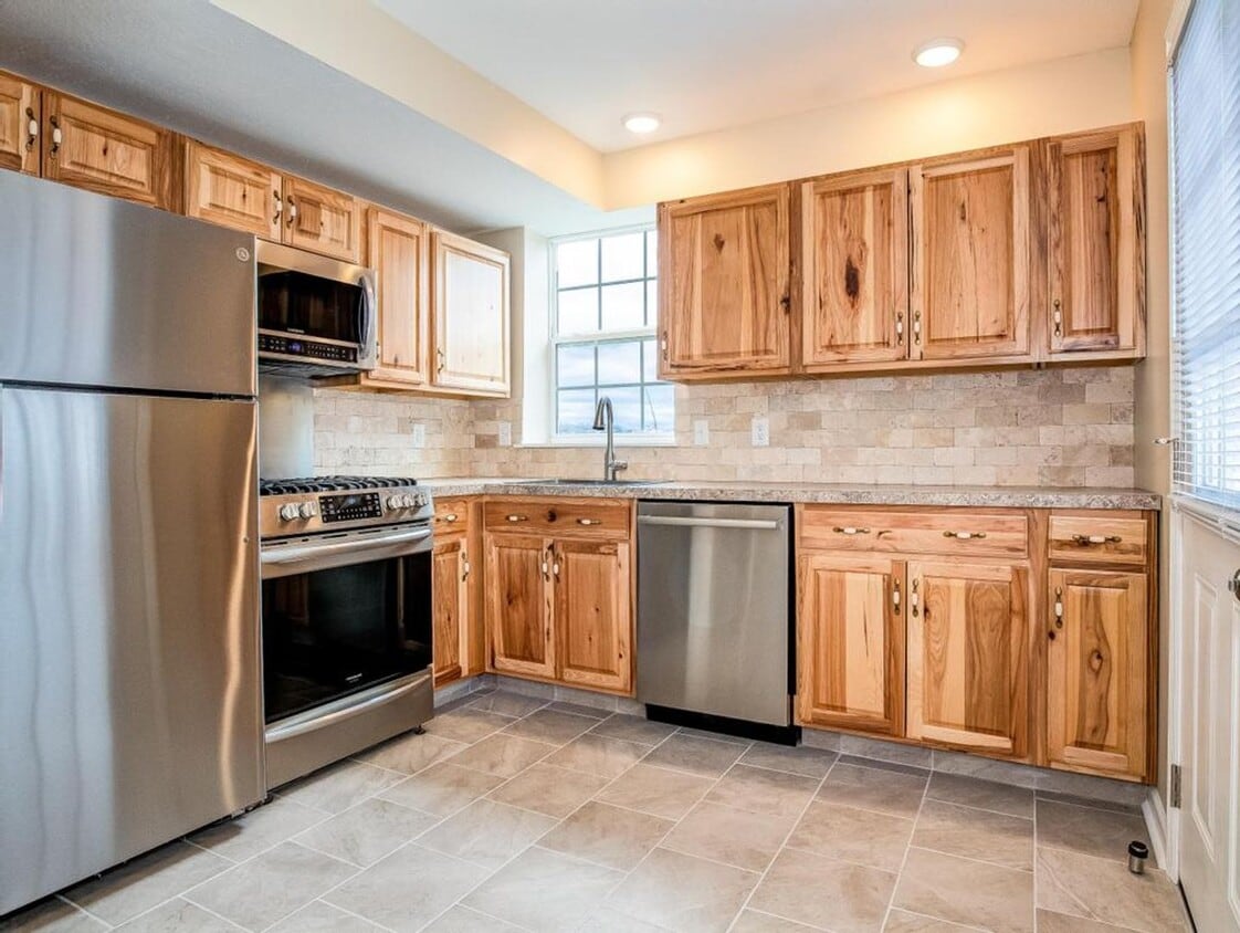 160 W Madison St Unit 160 W Madison 3, Rochester, PA 15074 - Room for ...