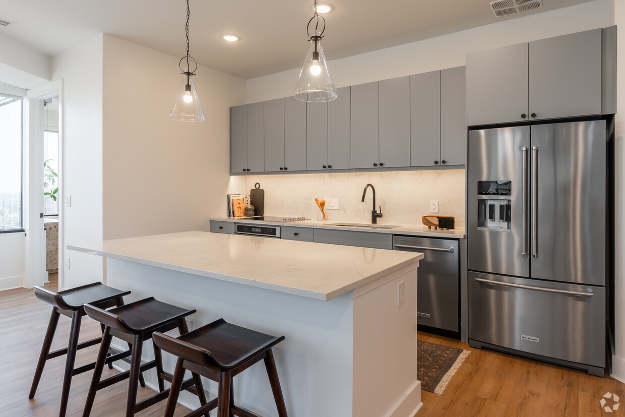 Peridot Residences - 1601 Elm St Dallas, TX 75201 | Apartments.com