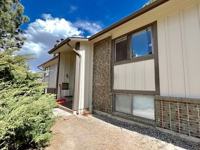 6455 Yvonne Way Unit 6455 Yvonne Way #3, Colorado Springs, CO 80918 ...