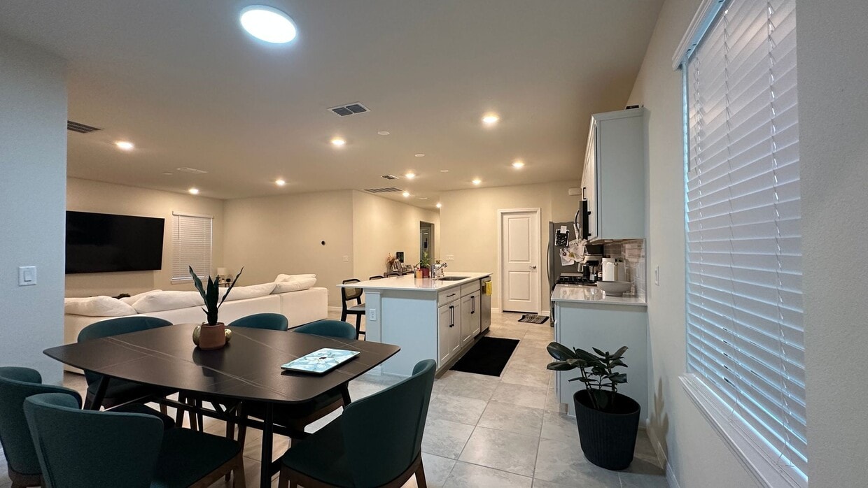 3422 Orange Rose Lp, Apopka, FL 32712 | Apartments.com
