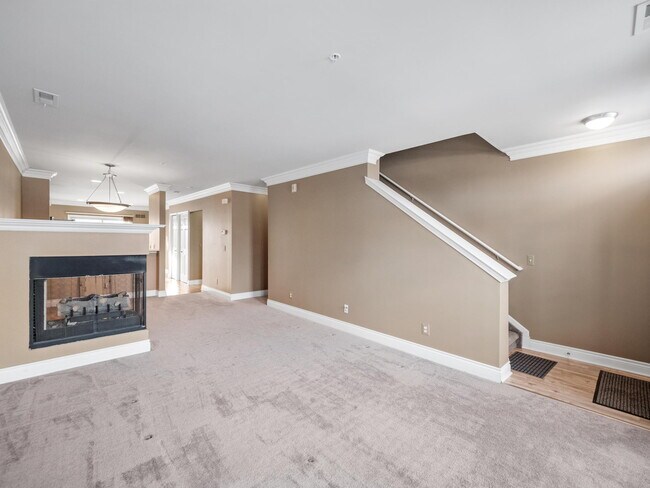 3142 Camden Dr, Troy, MI 48084 - Townhome Rentals in Troy MI ...