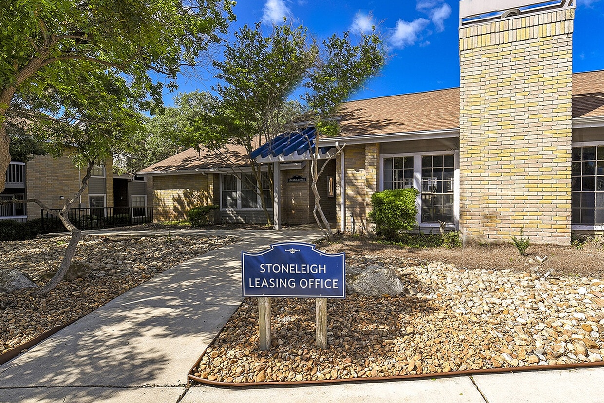 Stoneleigh Apartments San Antonio