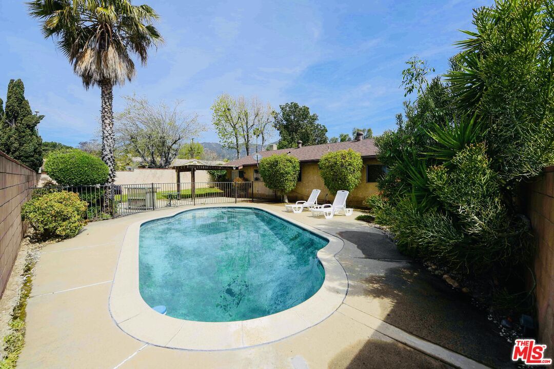 12875 Kismet Ave, Los Angeles, CA 91342 - House Rental in Los Angeles ...