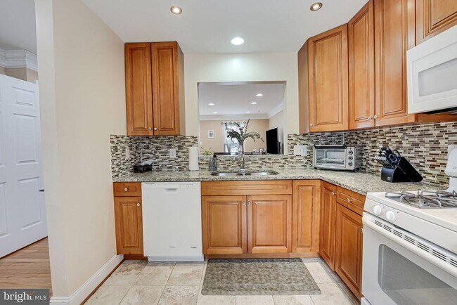 23616 Public House Rd, Clarksburg, MD 20871 - Townhome Rentals in ...