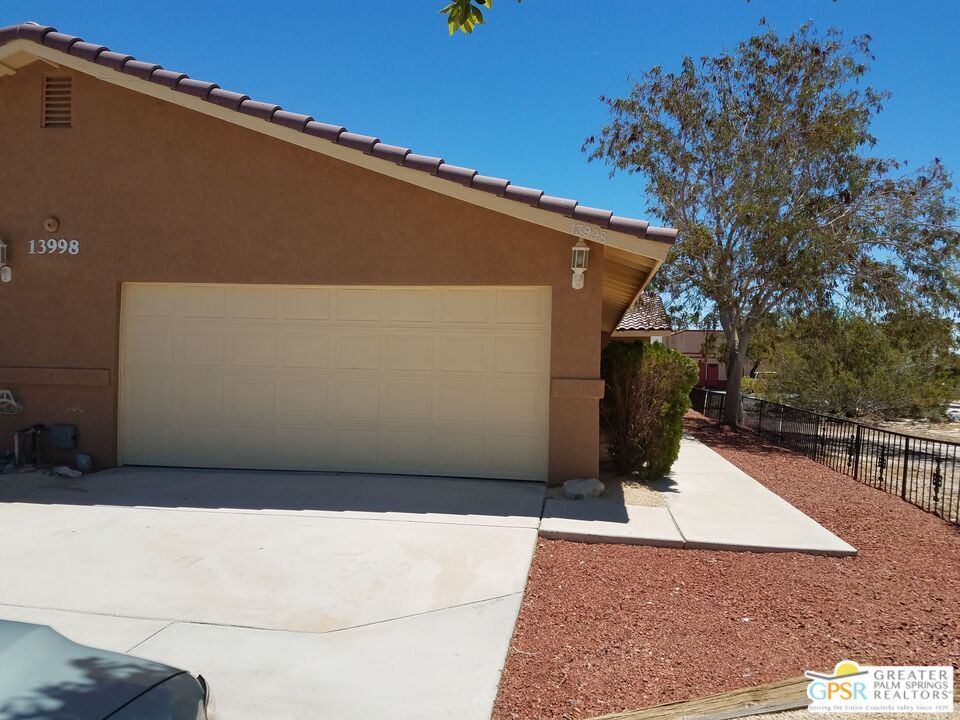 13998 Caliente Dr Unit B, Desert Hot Springs, CA 92240 - Room for Rent ...