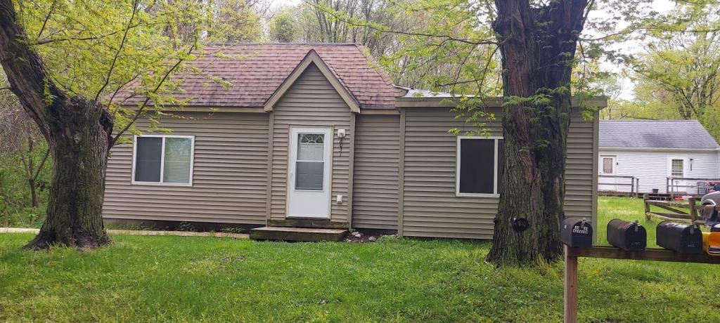 6031 Madison, Coloma, MI 49038 - House Rental in Coloma, MI ...