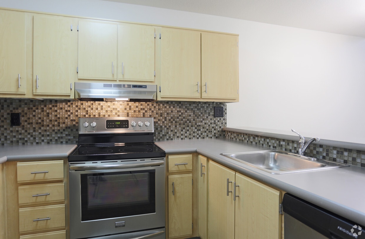 Sienna Lofts - 22766 SE Stark St Gresham, OR | Apartments.com