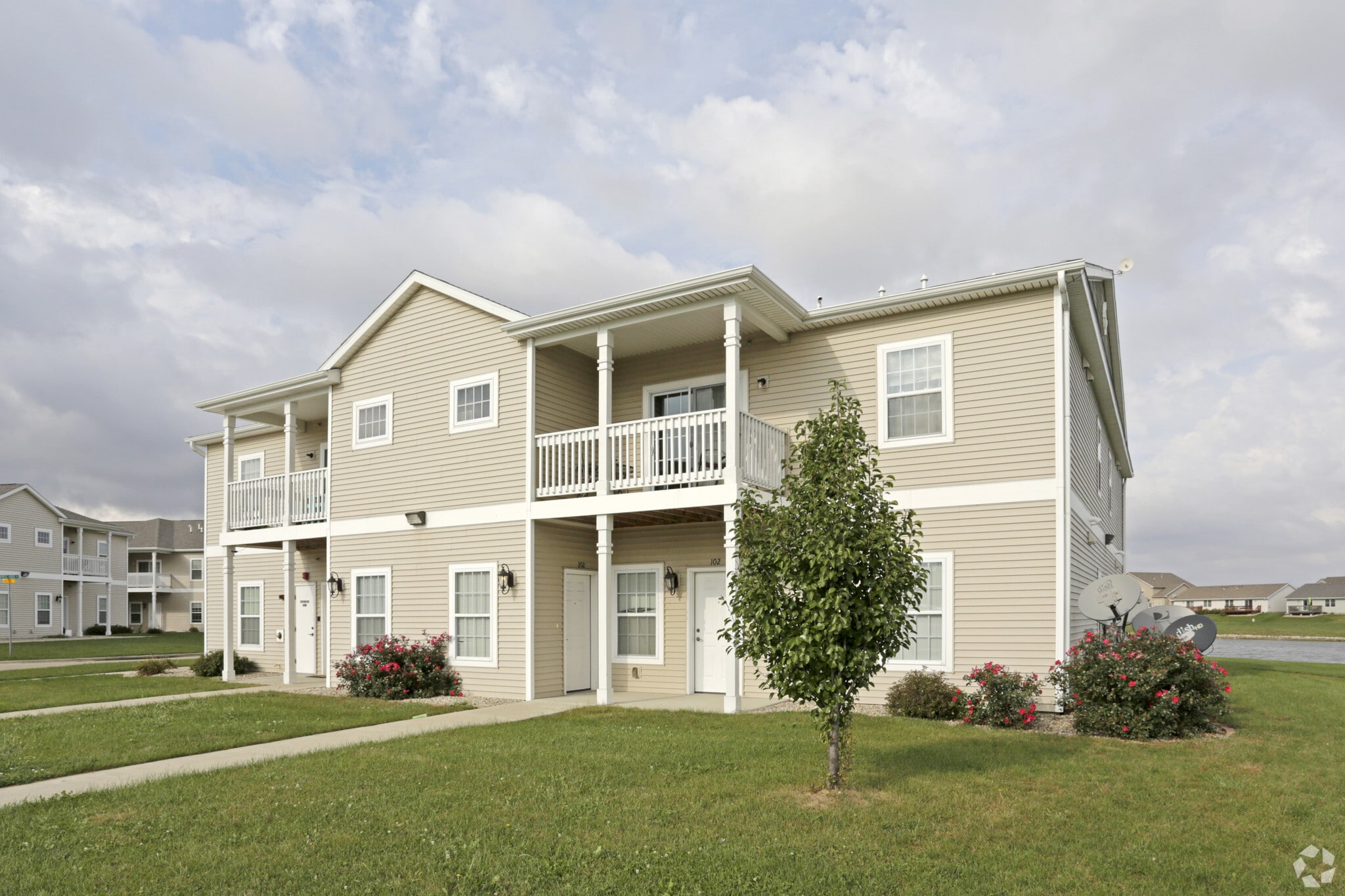 The Cove At Boulder Ridge - 3701 Harbor Estates Ln Champaign, IL 61822 ...