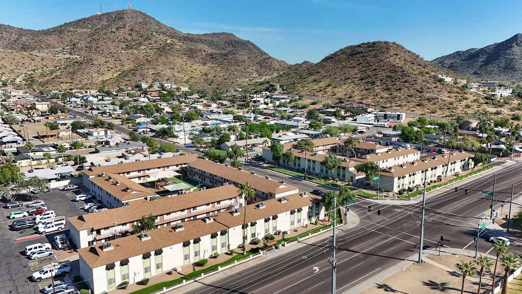 Windrose Villas Apartments - 1420 W Peoria Ave Phoenix, AZ 85029 ...