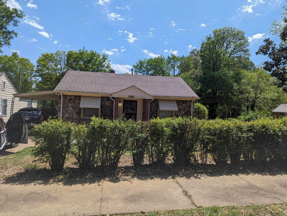 2390 Drake St, Memphis, TN 38106 - House Rental in Memphis, TN ...