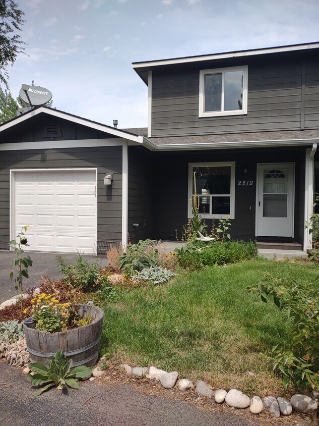 2212 S Amy Ave, Boise, ID 83706 - Townhome Rentals in Boise ID ...