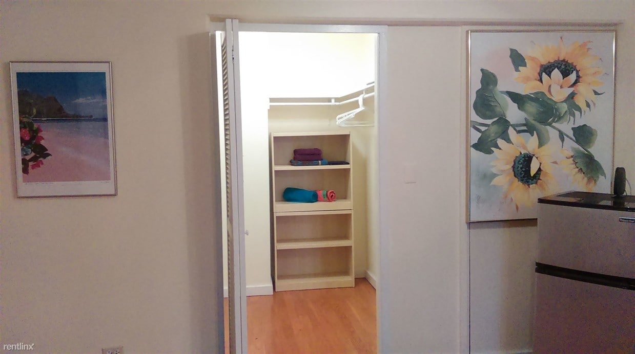 Waikiki Whale Watcher Apts. - 232 Kaiulani Ave Honolulu, HI 96815 ...