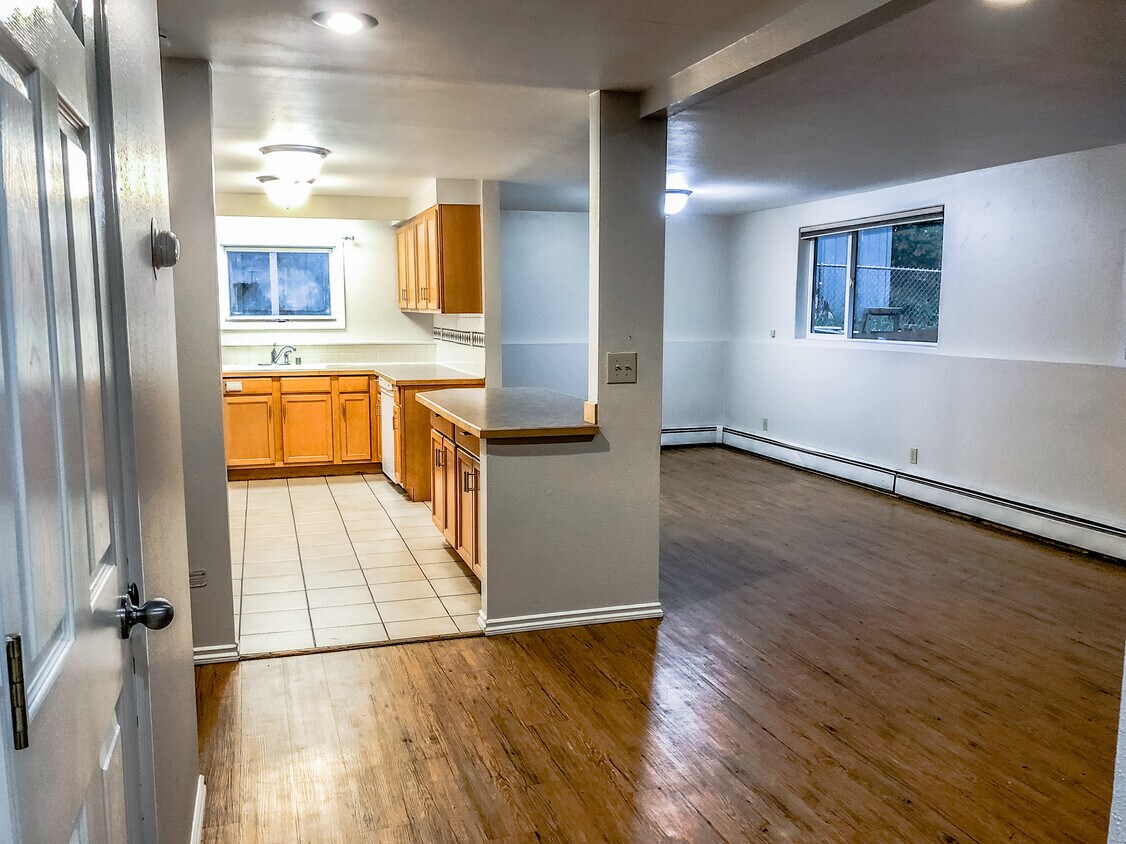 1310 Chance Ct Unit 1, Anchorage, AK 99501 - 1310 Chance Ct Anchorage ...