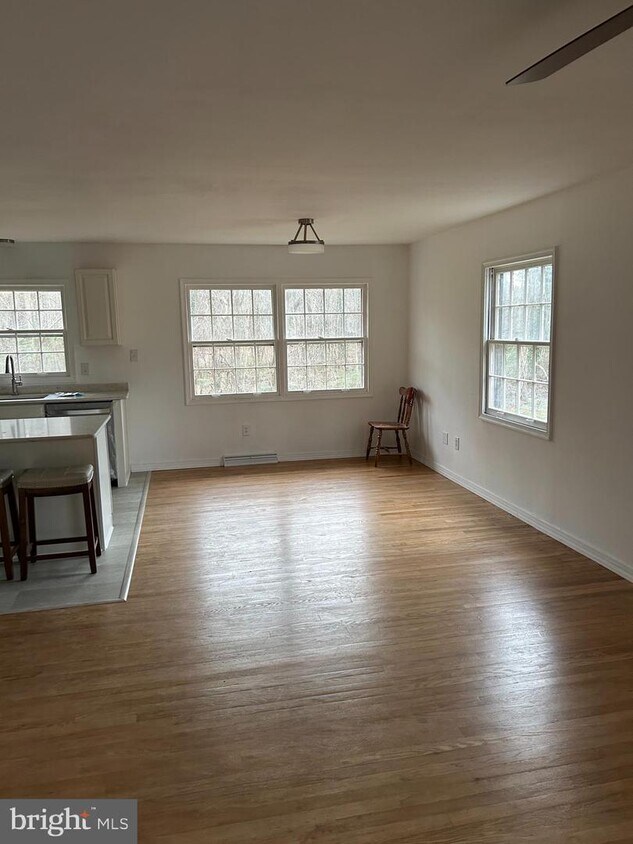 48565 Beachville Rd, Saint Inigoes, MD 20684 - House Rental in Saint ...