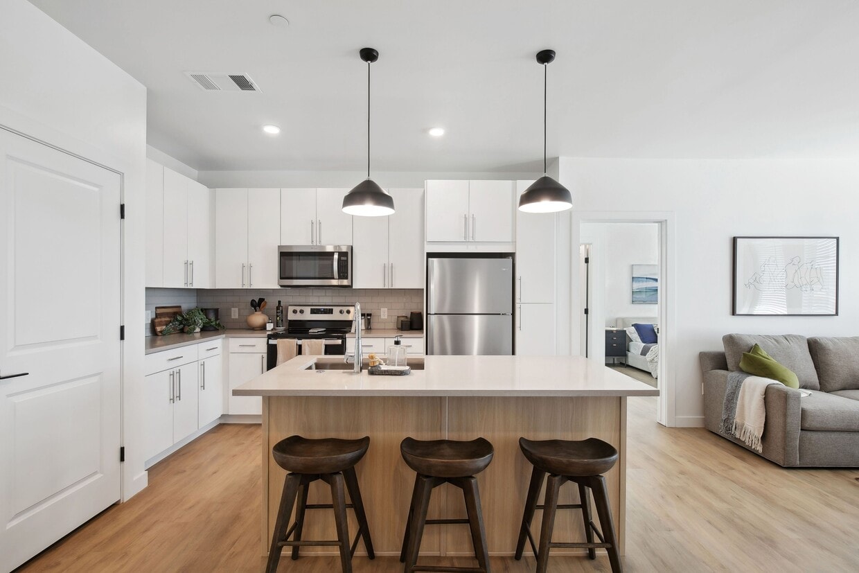 Momentum Apartments - 3361 W Jordan Line Pky West Jordan, UT 84088 ...