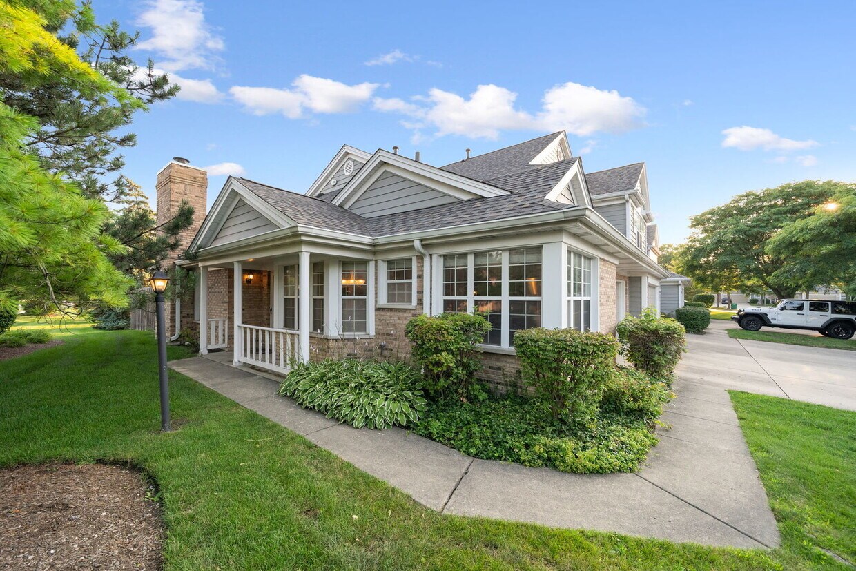 217 Woodstone Dr, Buffalo Grove, IL 60089 - House Rental in Buffalo ...