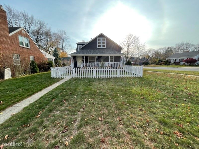 381 Kerby Rd, Grosse Pointe Farms, MI 48236 - House Rental in Grosse ...