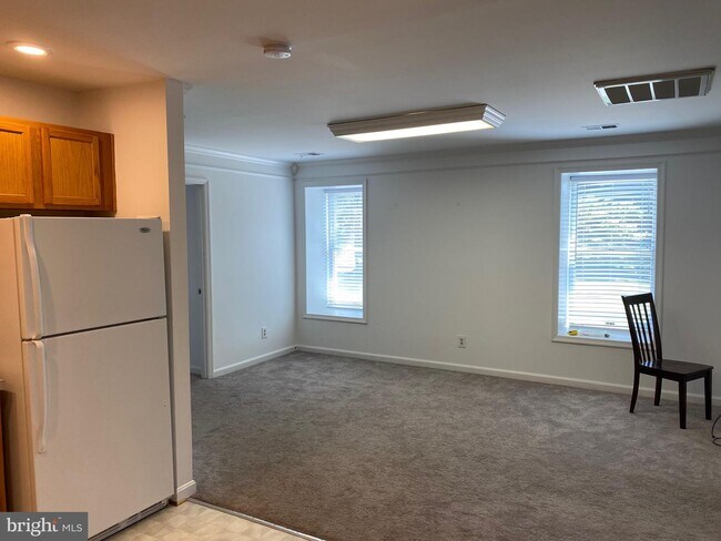 1820 Ponds Wood Rd, Huntingtown, MD 20639 - Room for Rent in ...