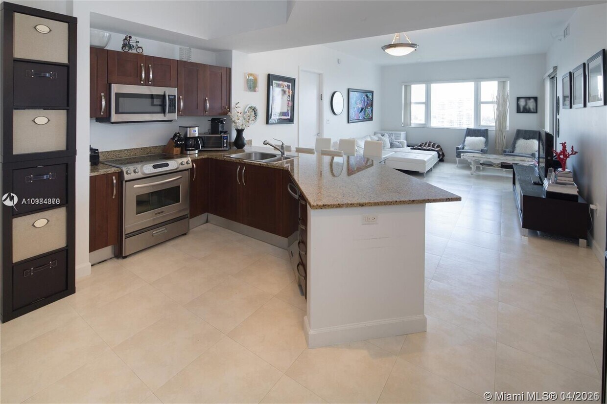 20000 E Country Club Dr Unit TS14, Aventura, FL 33180 - Condo for Rent in Aventura, FL ...