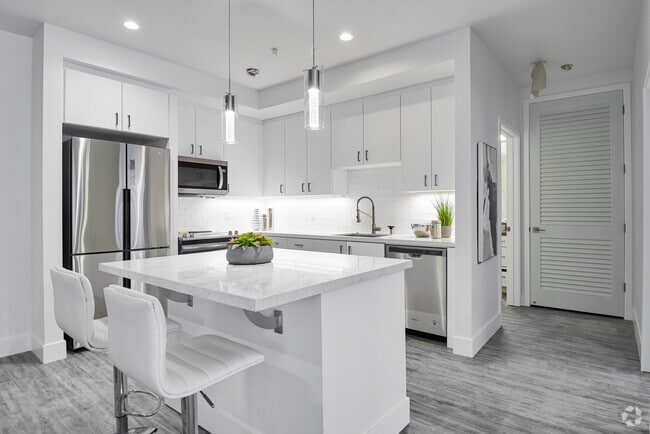 Apartments for rent near Tamien Caltrain Station Southbound - Bay Area ...