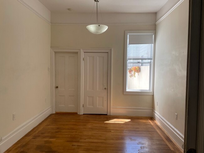 1233 Florida St Unit Florida Edwardian house, San Francisco, CA 94110 ...