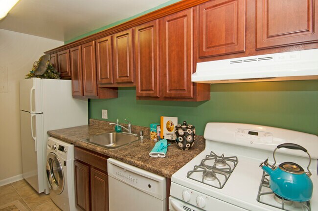 Andrews Ridge Apartments - Suitland, MD | Apartments.com