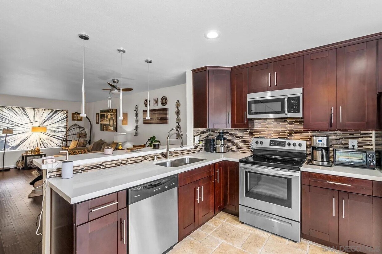 452 Verde Ridge Ct, Spring Valley, CA 91977 - Condo for Rent in Spring ...